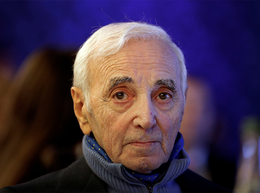 Aznavour to become the first singer to receive national tribute ...