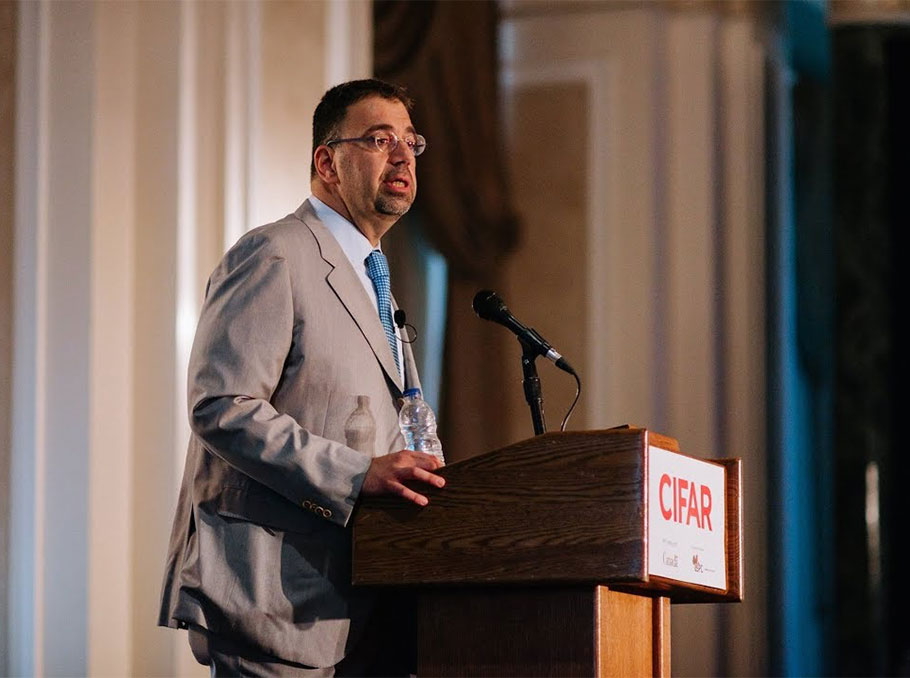 Acemoglu and Robinson: How Do Populists Win? - Mediamax.am