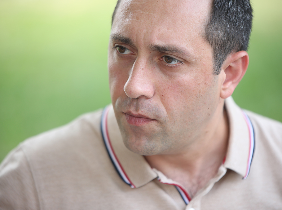 From life in a container to success in business: A way paved by mathematics - Mediamax.am