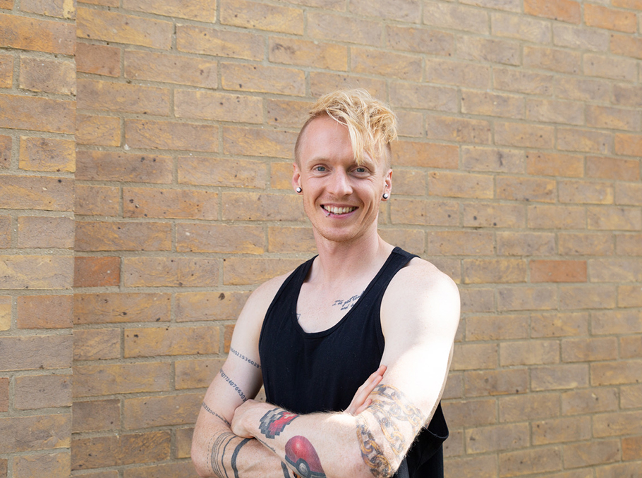 The Naked Mathematician and the secret of engaging teaching - Mediamax.am