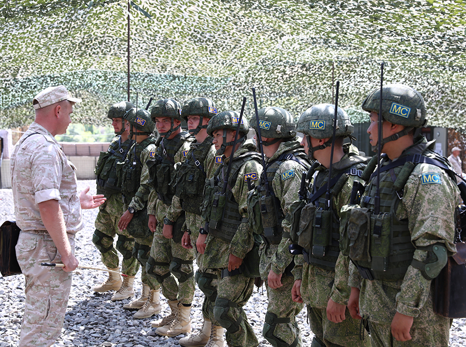 Russian peacekeepers ensure security of restoring mobile communication ...