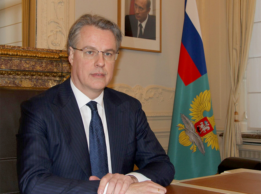 Russian diplomat: “EU tries to step into post-Soviet territory as a ...