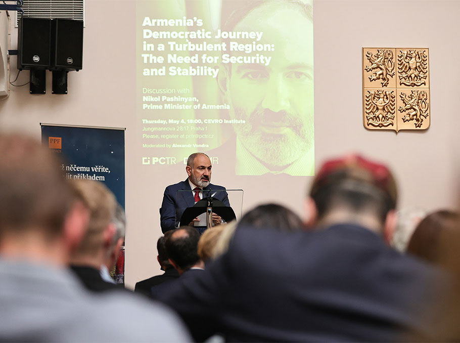 Pashinyan lists main obstacles to signing peace treaty with Azerbaijan ...